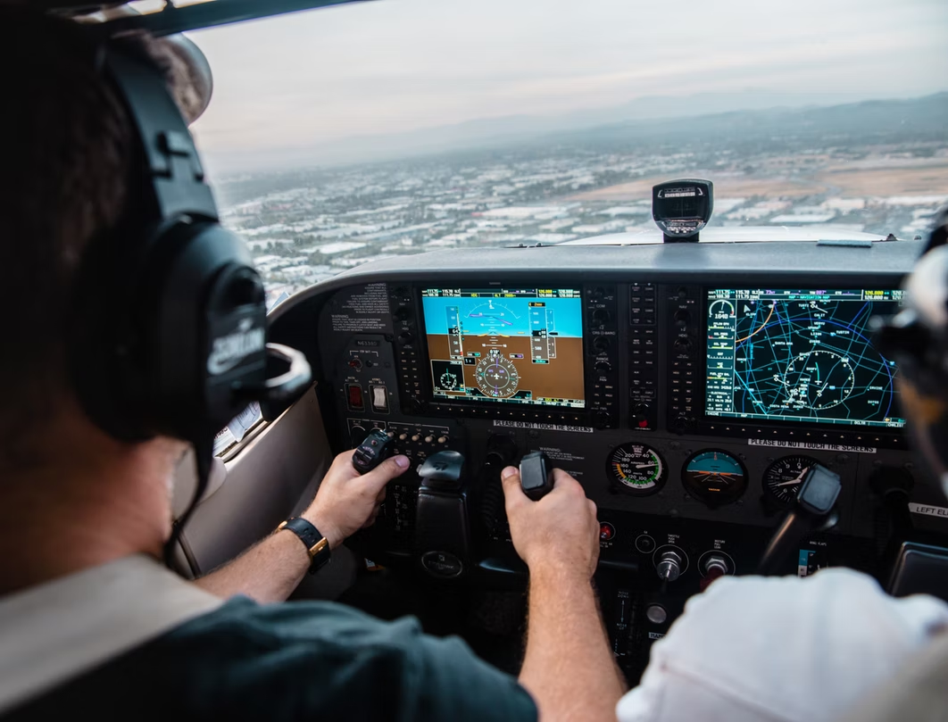 How Can Colorblind People Be A Pilot? - Covisn